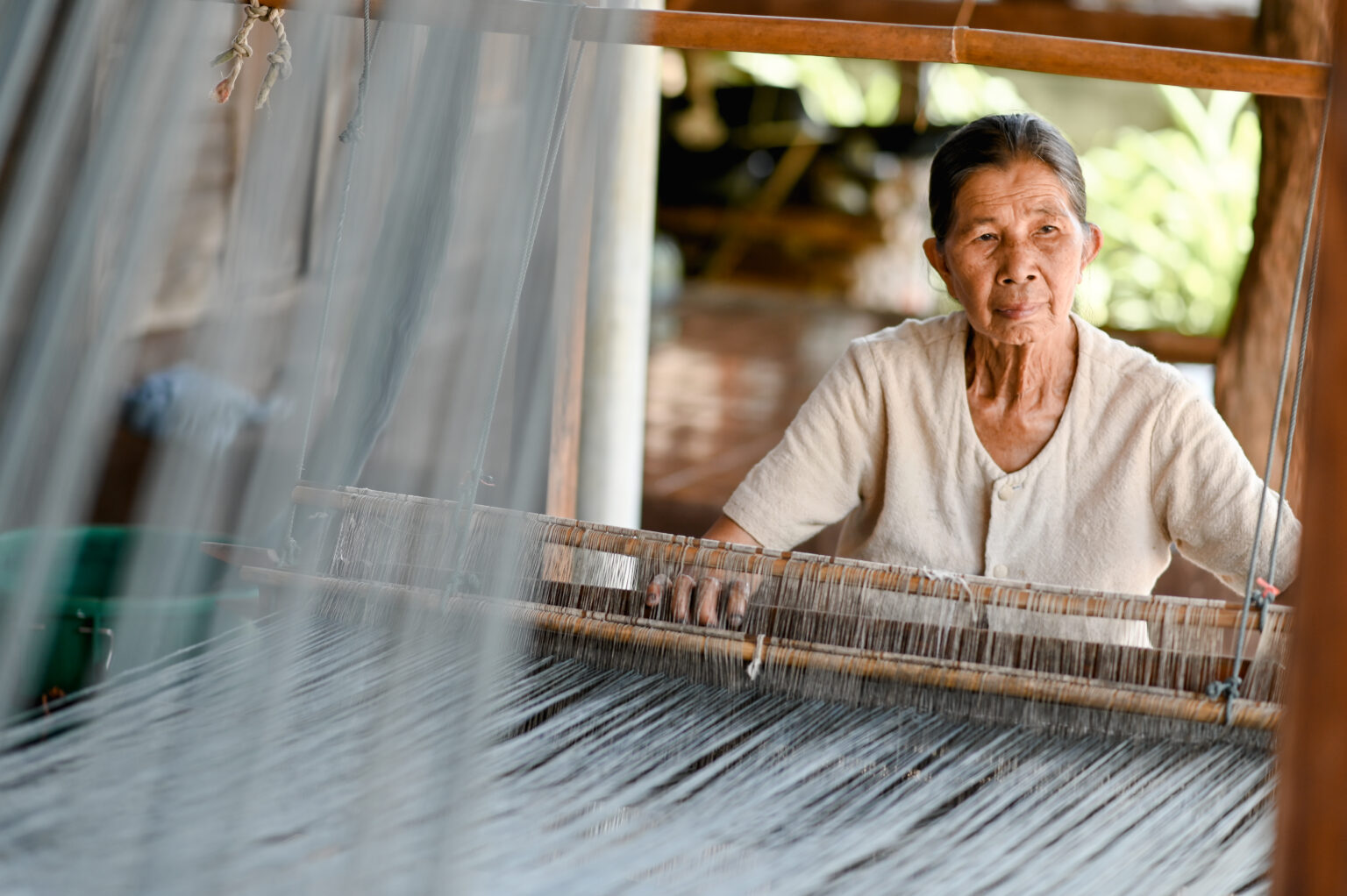 Folkcharm – 100% hand-woven natural cotton apparels, scarfs and accessories.